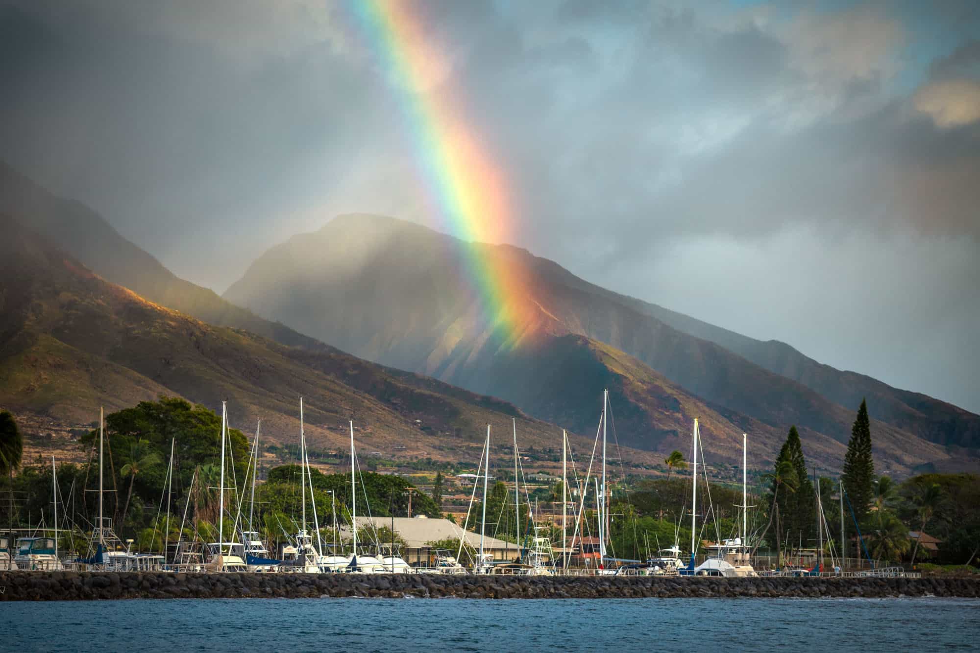 🏝 Photographing Maui: 15 Most Instagrammable Places (2024)
