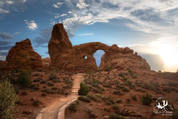 🏜 The Windows (Arches NP): Hiking & Photography Guide (2024)