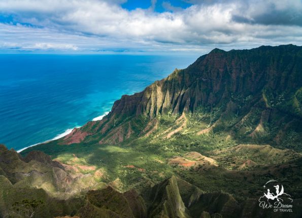 Photographing Hawaii: Photography Tips & Epic Locations! (2022)