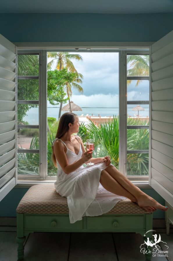 🏝 Key Largo vs Key West: Which to Choose & Why in 2024